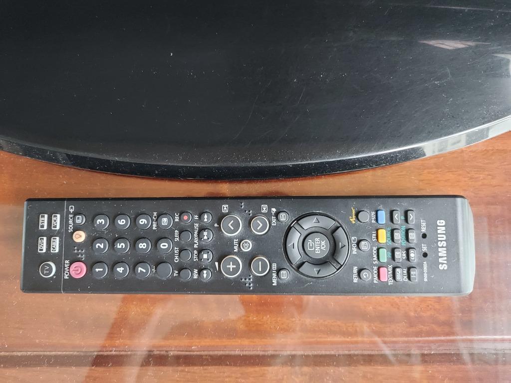 Used Samsung Bordeaux Art 32" LA32R81B TV LCD TV TELEVISION, TV & Home ...