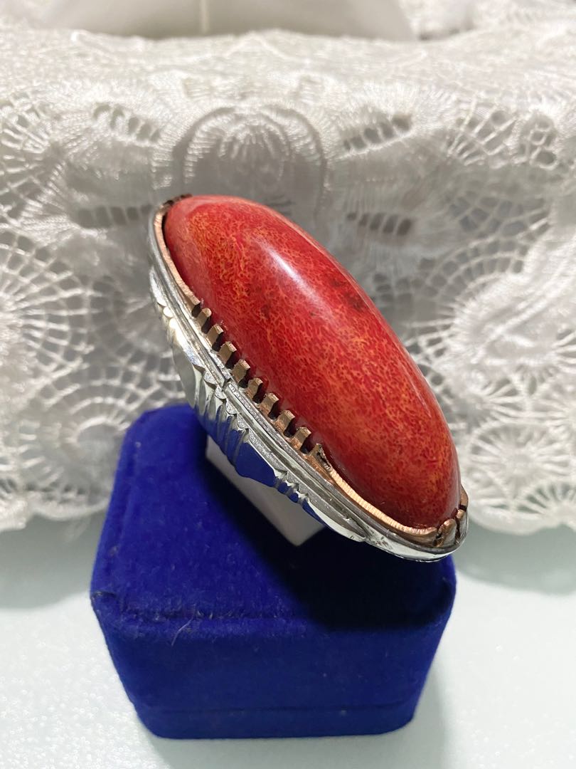 Cincin Batu King of Red Marjan Asli, Everything Else on Carousell