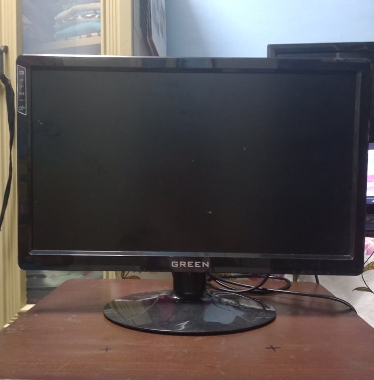 FOR SALE!!! COMPUTER LED MONITOR 20 INCHES, Computers & Tech, Parts ...