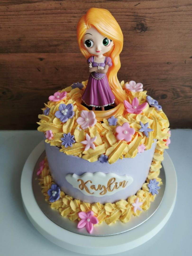 HALAL - Disney Princess Cake, Food & Drinks, Homemade Bakes on Carousell