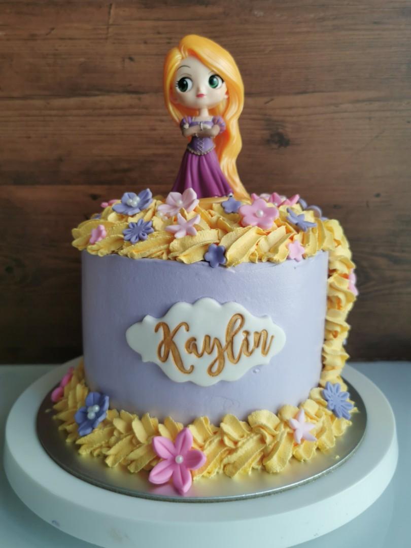 HALAL - Disney Princess Cake, Food & Drinks, Homemade Bakes on Carousell