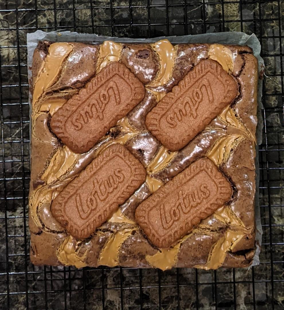 Halal Biscoff brownies, Food & Drinks, Homemade Bakes on Carousell