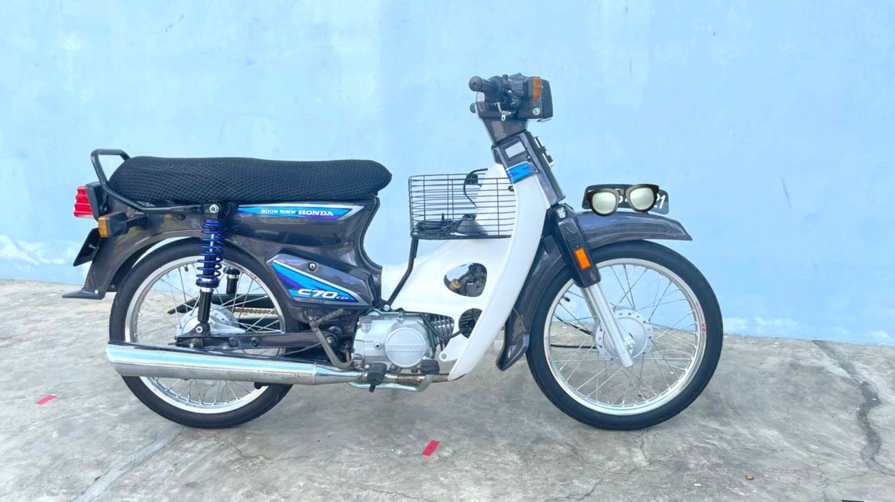 Honda cub C70 petak no flet lawa 4321, Motorbikes on Carousell