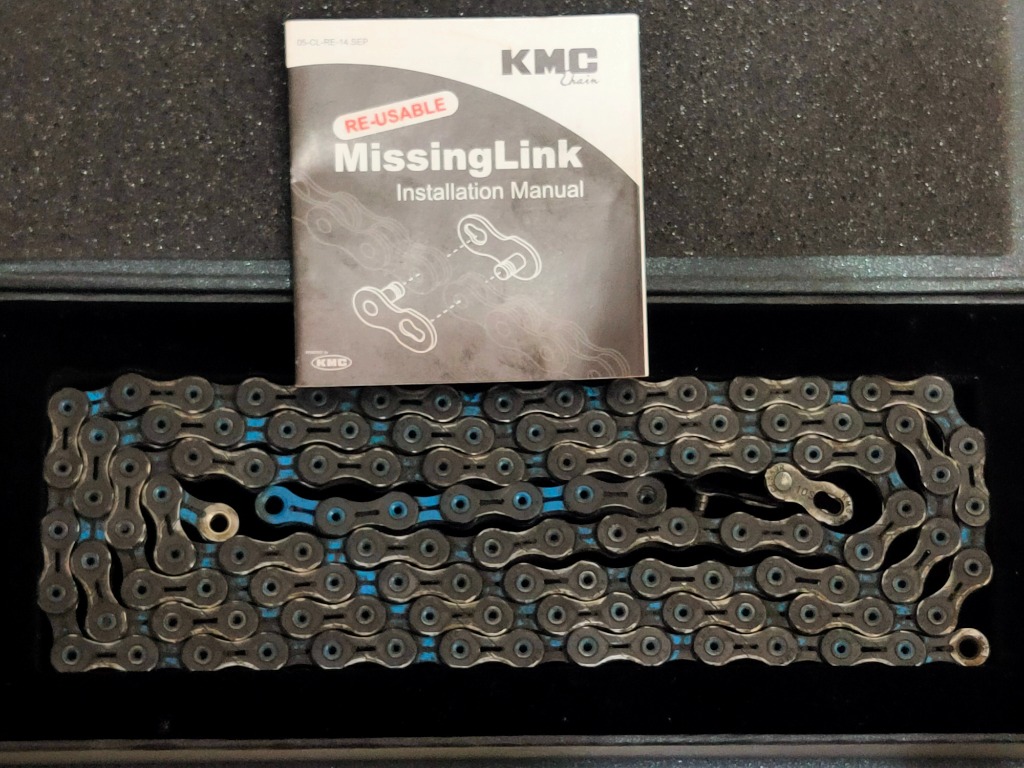 KMC DLC X10SL chain, Sports Equipment, Bicycles & Parts, Parts ...