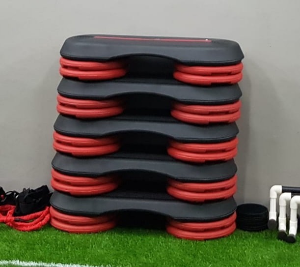 Step Up Board HIIT BN READY STOCK black red, Sports Equipment, Exercise ...