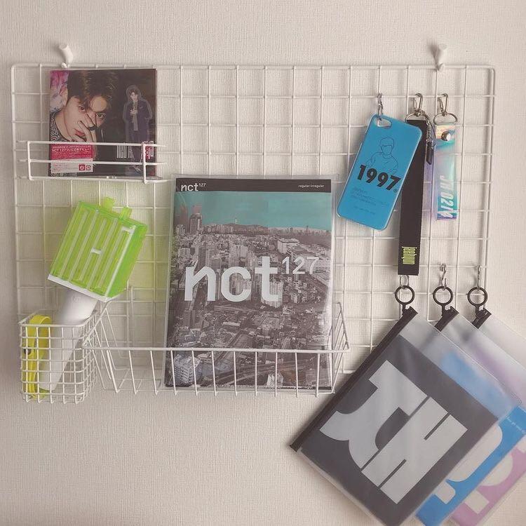 Aesthetic wall grid and mesh holder, Hobbies & Toys, Stationery & Craft ...