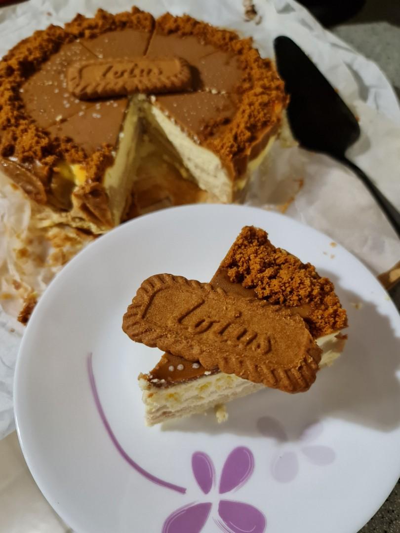 Biscoff basque burnt cheesecake, Food & Drinks, Homemade Bakes on Carousell