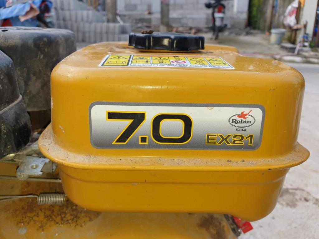 Concrete Mixer 1 Bagger A-Frame Robin 7hp, Commercial & Industrial ...