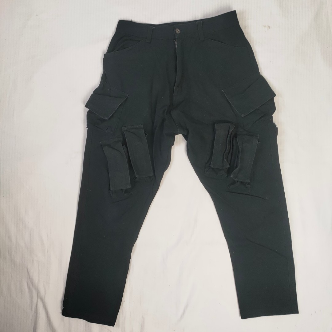 Couture cargo ,travis scott look alike, Fesyen Pria, Pakaian , Bawahan ...