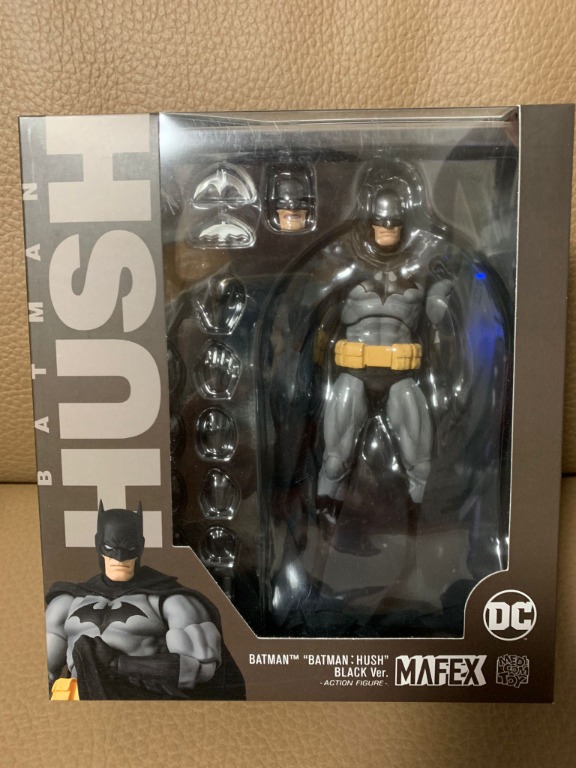 (已開無Display) Mafex Batman Hush Black ver., 興趣及遊戲, 玩具 & 遊戲類 - Carousell