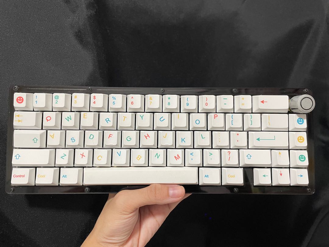 Cool Kids PBT smiley keycaps, Computers & Tech, Parts & Accessories ...