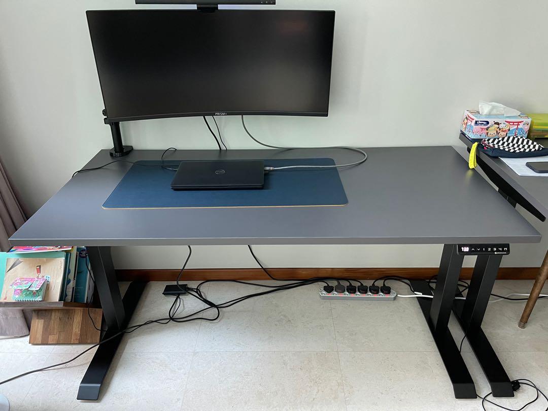 Ampdesk store