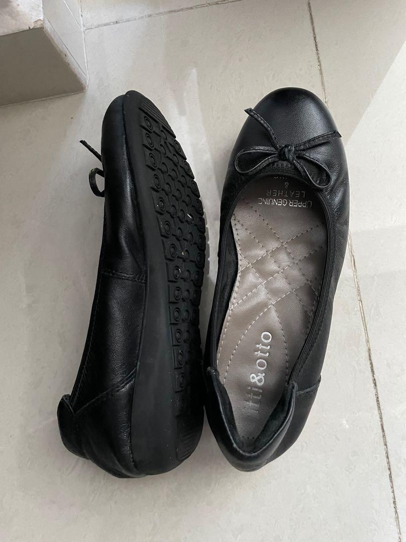 Itti otto black shoe, Women's Fashion, Footwear, Flats on Carousell