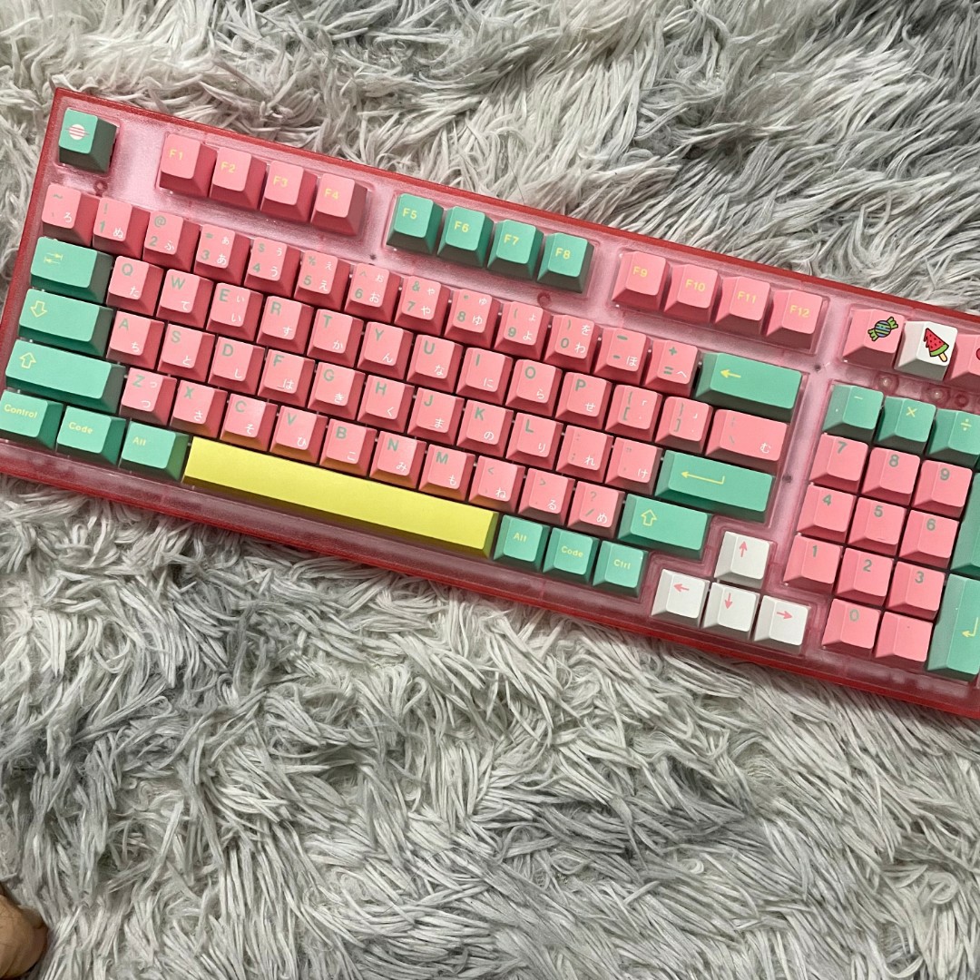 [Keyboard] Custom Pink Themed Full Mechanical Keyboard w Akko / KTT ...