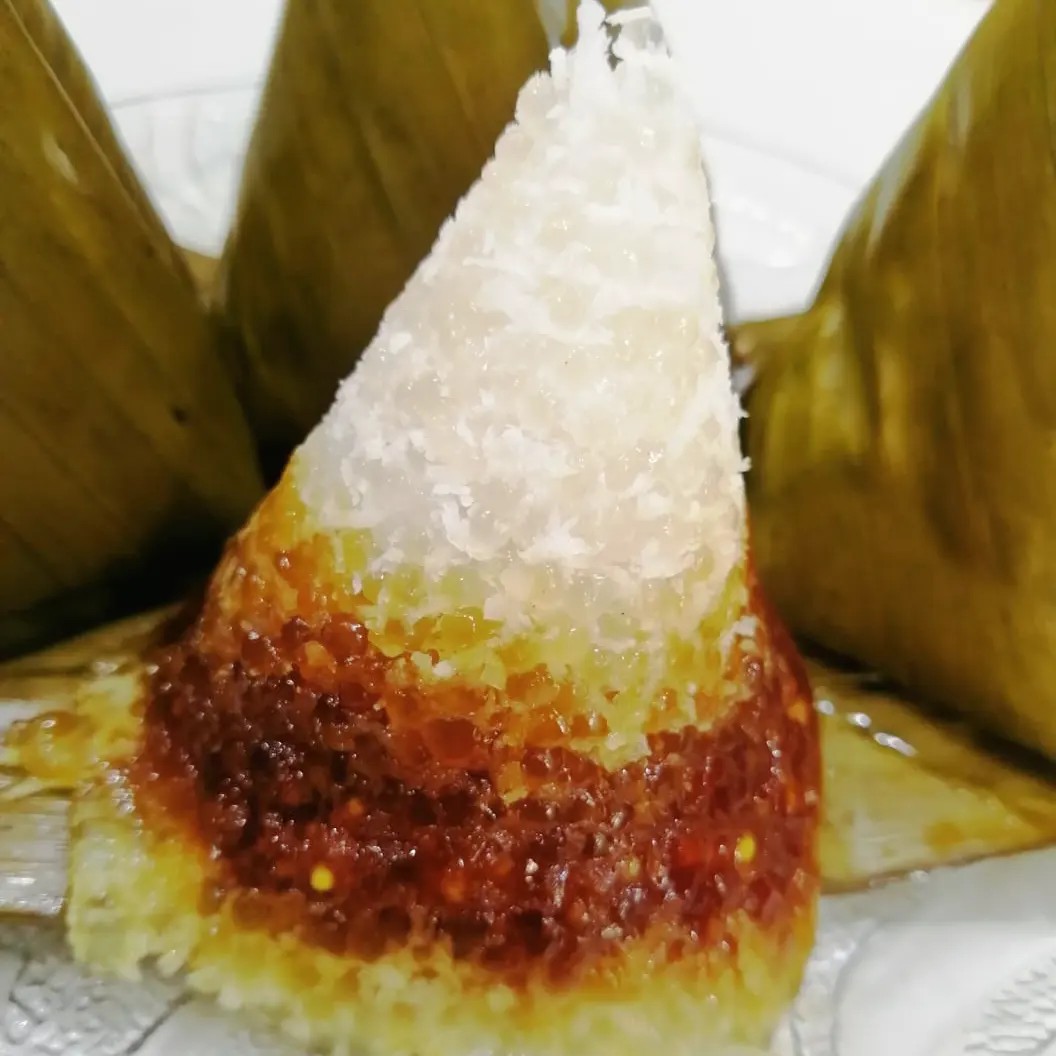 Kuih Abuk-Abuk, Food & Drinks, Homemade Bakes on Carousell