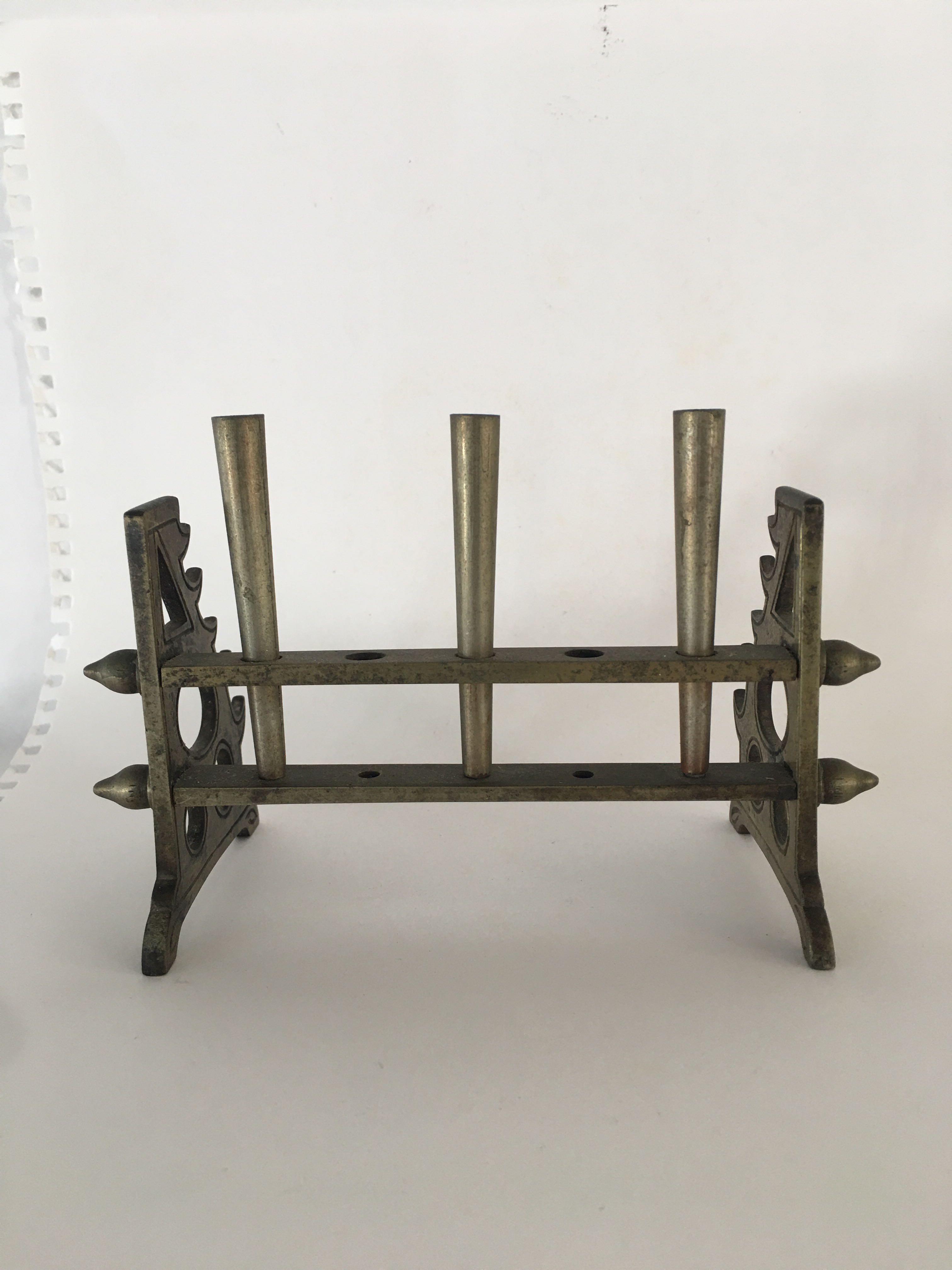 Metal Chinese Weapon Rack, Hobbies & Toys, Memorabilia & Collectibles ...