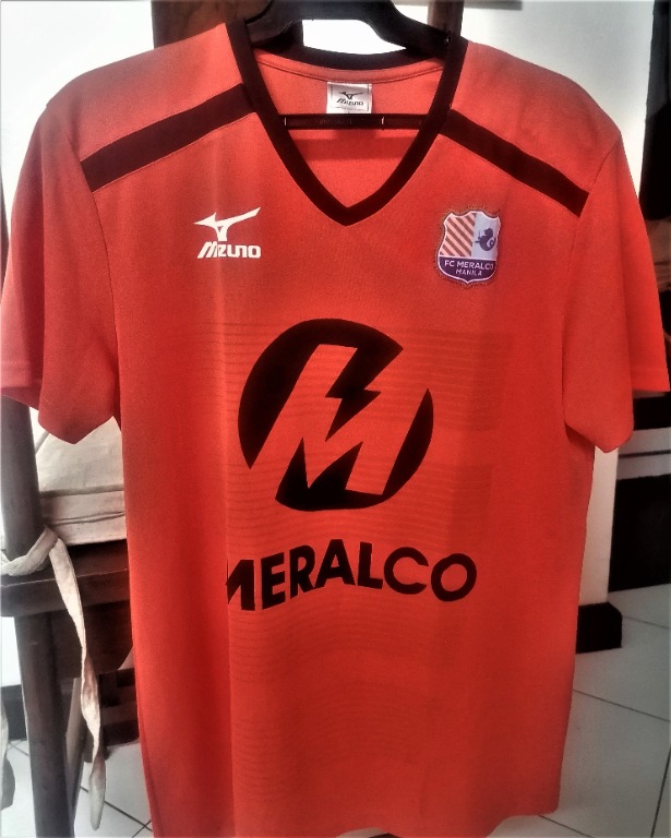 Mizuno FC Meralco Football/Soccer Jersey Men's Large, Men's Fashion ...