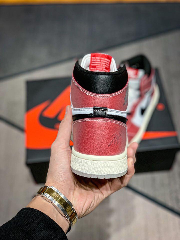 Nike AJ1 Retro High Trophy Room Chicago, Men's Fashion, Footwear ...