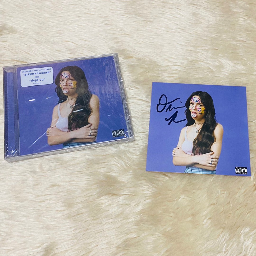 Olivia Rodrigo Sour CD with Signed Art Card, Hobbies & Toys, Music ...