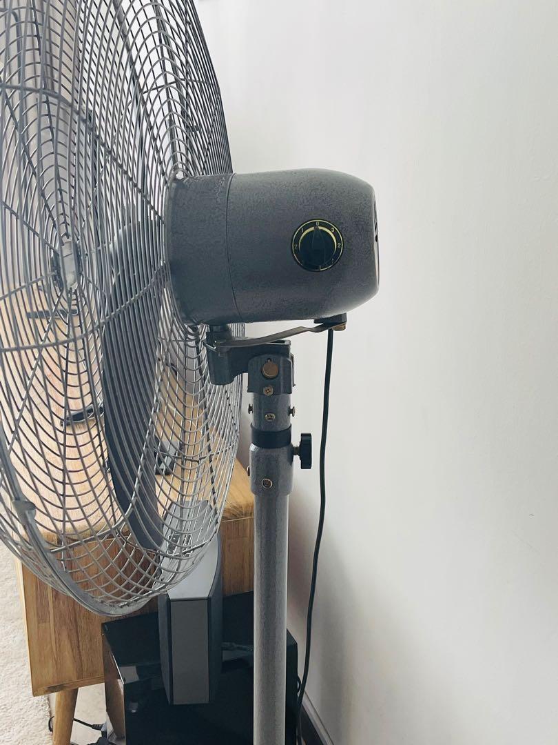 Powerful industrial fan, Furniture & Home Living, Lighting & Fans, Fans ...