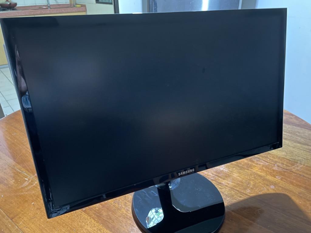 Samsung 22 inch FHD super slim monitor, Computers & Tech, Parts ...
