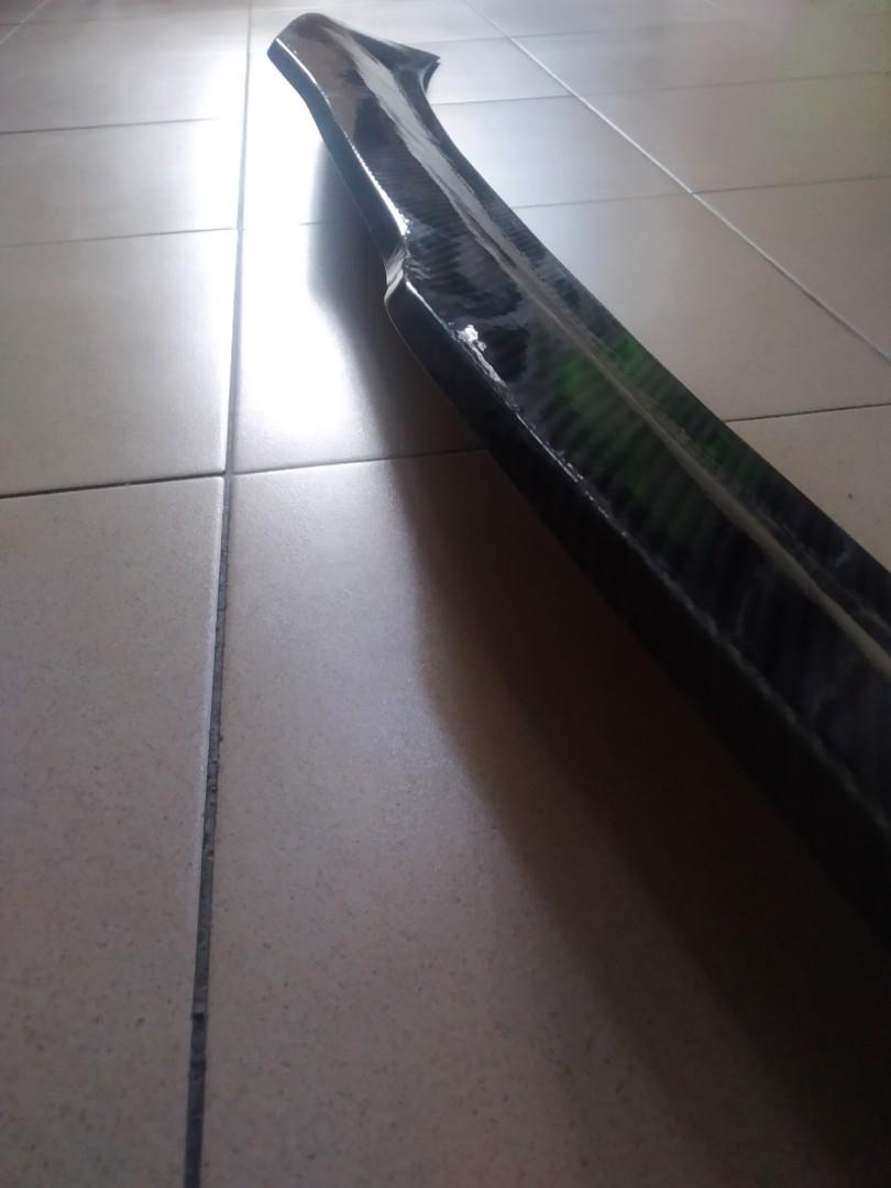 Spoiler duck lip carbon fiber, Car Accessories, Accessories on Carousell