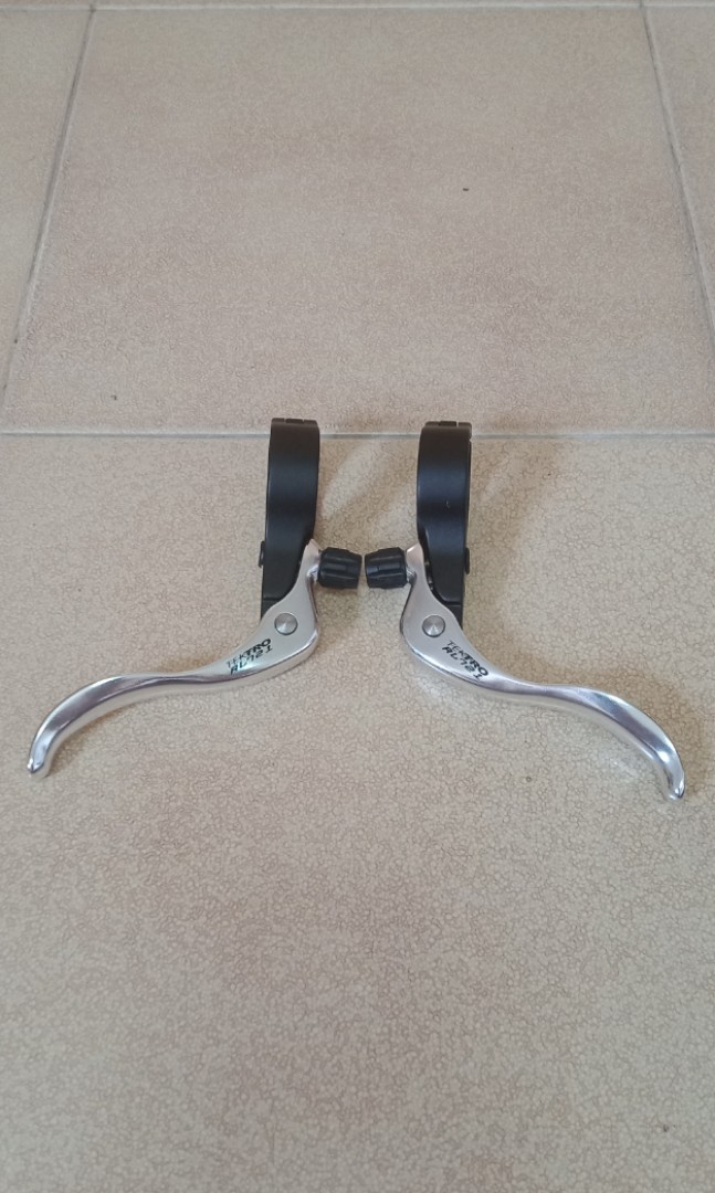 Tektro in-line brake lever, Sports Equipment, Bicycles & Parts ...