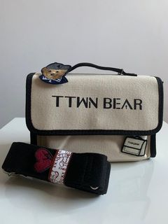 TTWN Bear handbag, Women's Fashion, Bags & Wallets, Purses & Pouches on ...