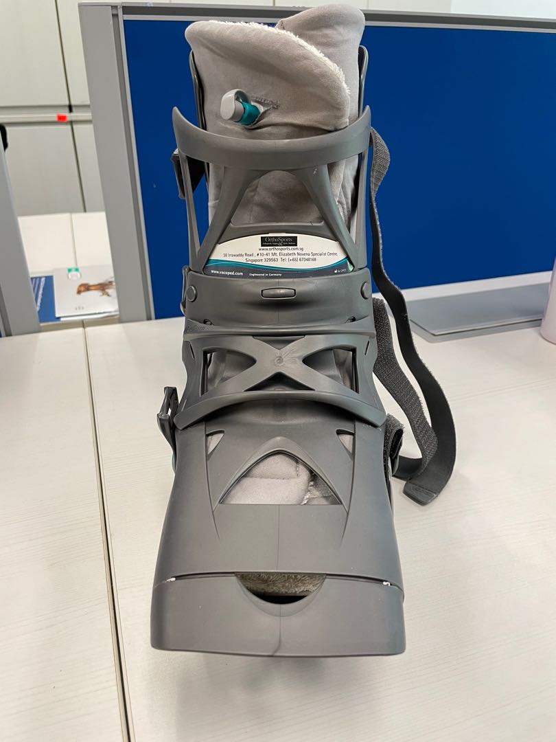 Vacoped Boot, Health & Nutrition, Assistive & Rehabilatory Aids ...