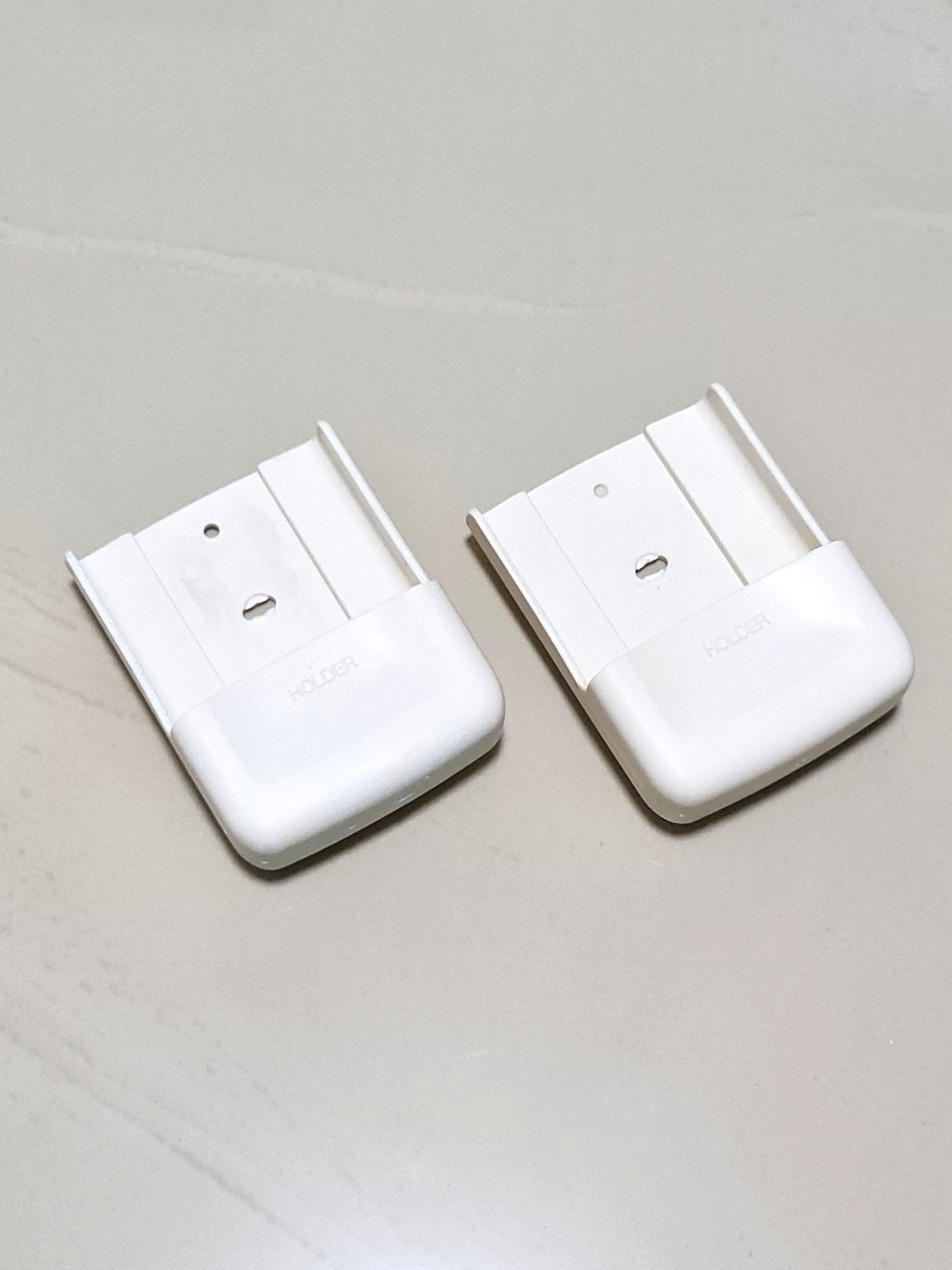 Aircon remote holder, TV & Home Appliances, Air Conditioners & Heating ...