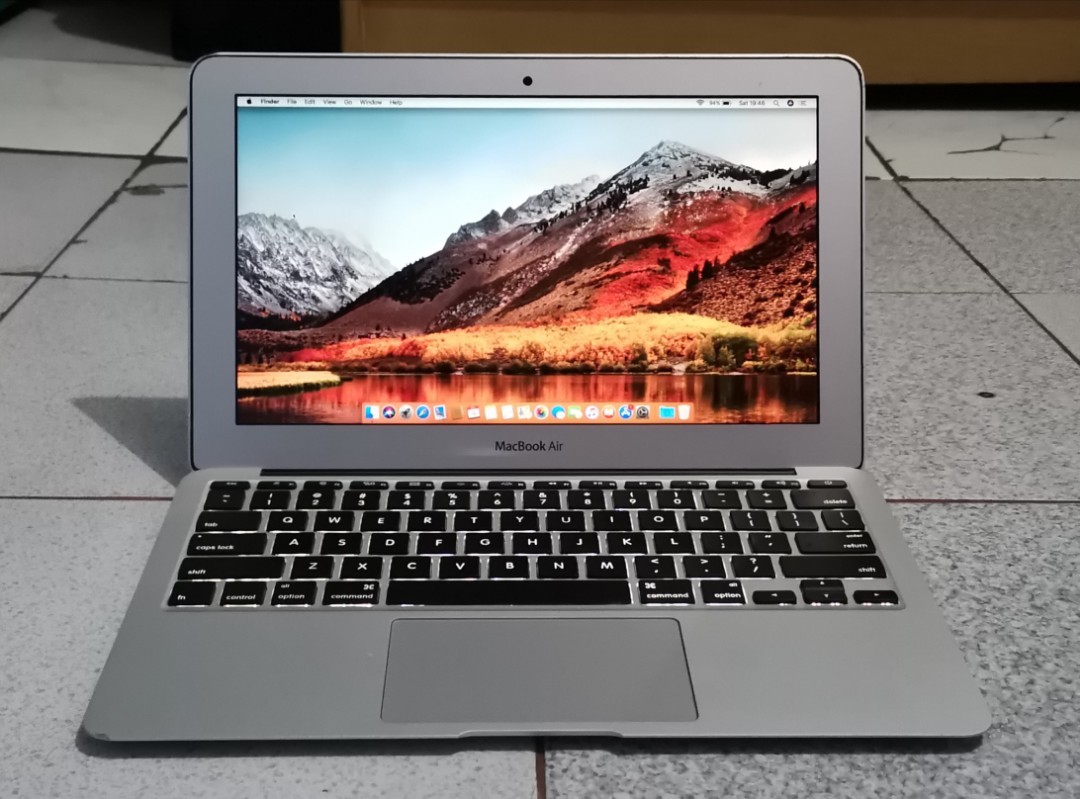 Dicari MacBook dan Laptop di Kondisi Normal, Elektronik, Komputer, Laptop di Carousell