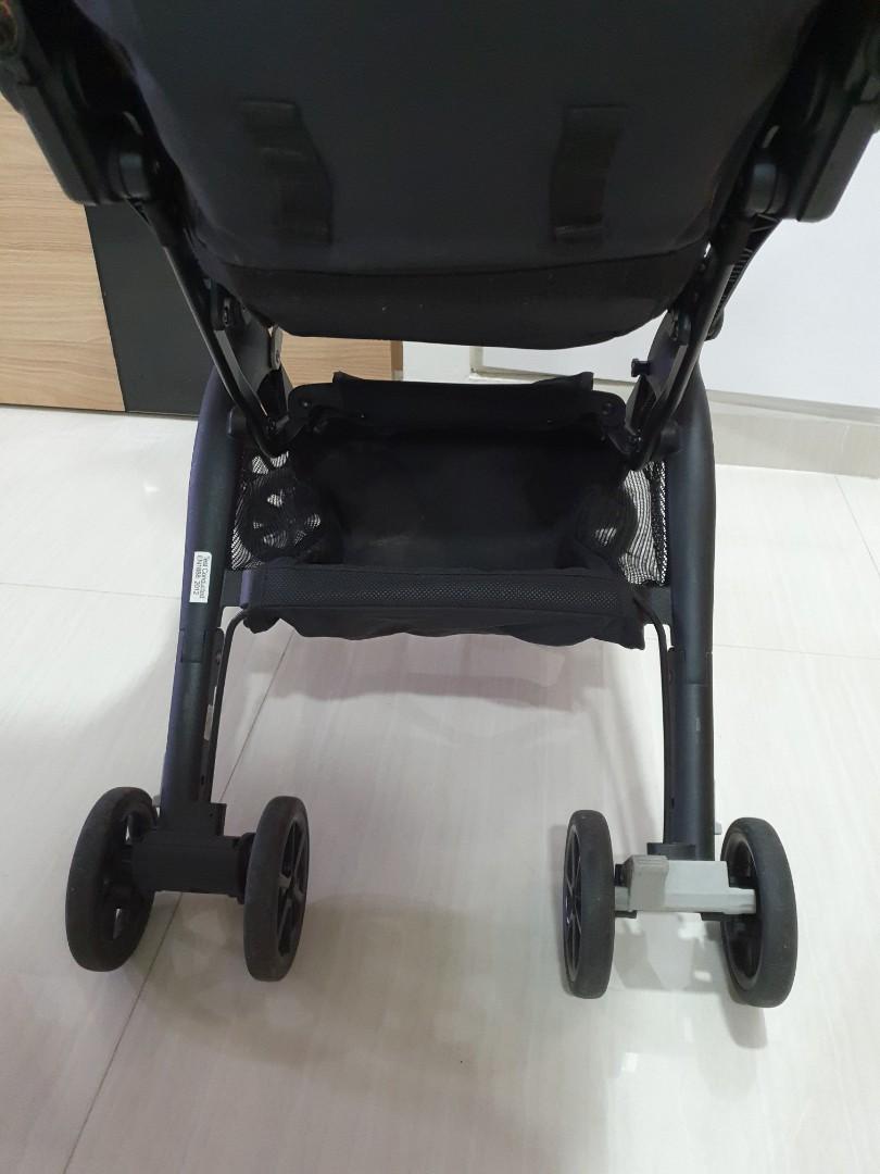 Geoby Pockit, Babies & Kids, Going Out, Strollers on Carousell