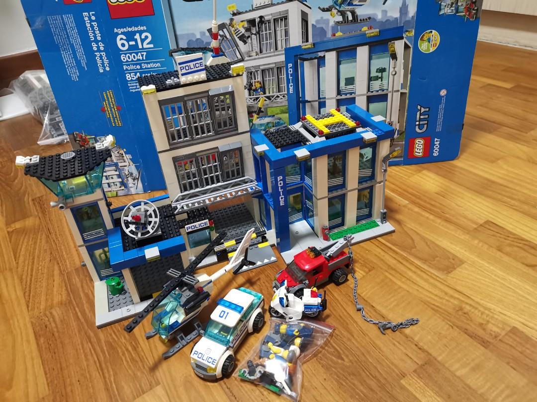 Lego City 60047 Police Station, Hobbies & Toys, Toys & Games on Carousell