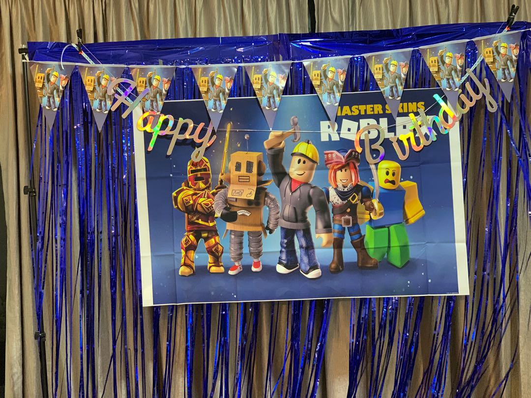 Roblox theme Backdrop and banner, Hobbies & Toys, Stationery & Craft ...