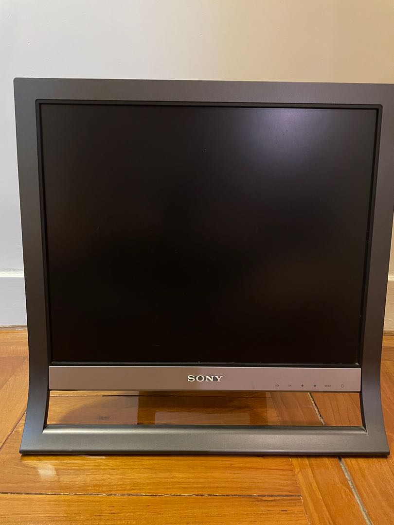 Sony 17" Monitor SDM-HS75, 電腦＆科技, 電腦周邊及配件, 電子屏幕 - Carousell