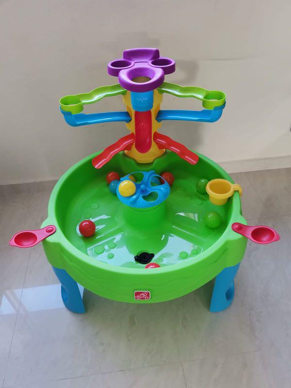 Step 2 busy ball play table, Babies & Kids, Infant Playtime on Carousell