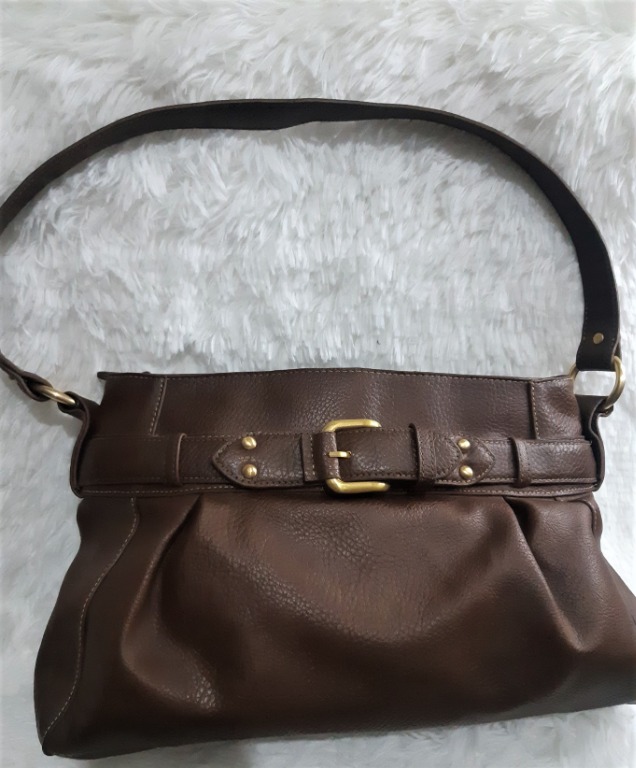 APOSTROPHE Italian Leather Shoulder Bag, Women's Fashion, Bags ...