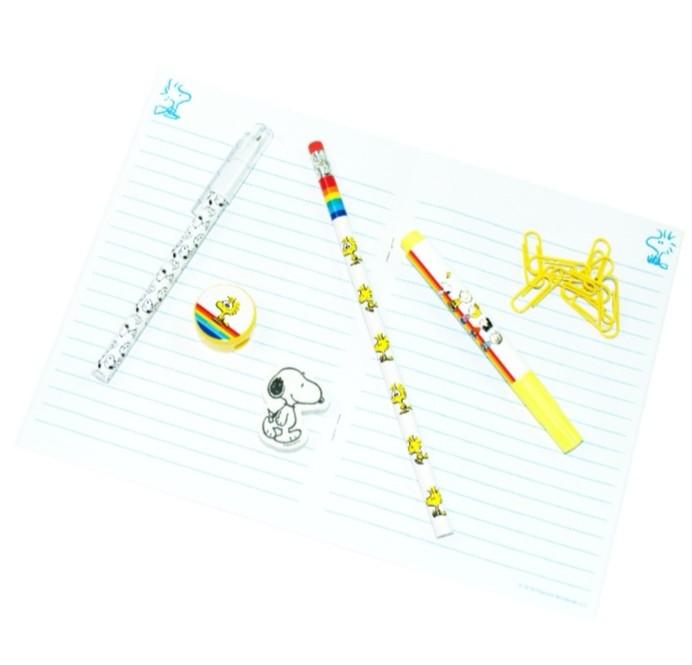 BNWT Snoopy / Peanuts Stationery Set, Hobbies & Toys, Stationery ...