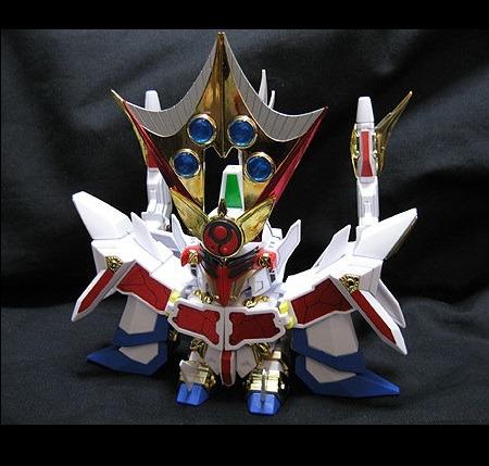 SD BB戰士 107 頑駄無大光帝 - Gundam Dai Koutei - 新SD戰國傳 地上最強篇 紅字絕版 , 興趣及遊戲, 玩具 & 遊戲類 - Carousell