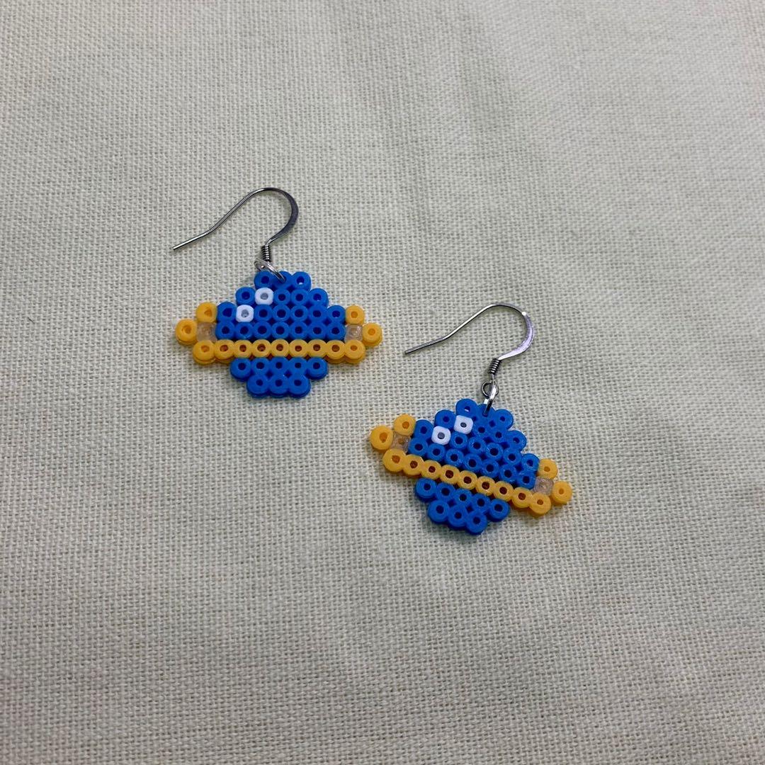 space ship rocket and planet earrings perler beads, Women's Fashion ...