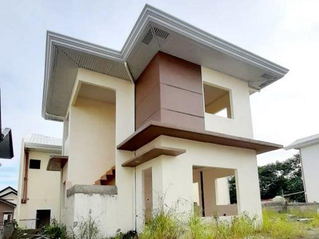 House and Lot for ASSUME, Property, For Sale, House & Lot on Carousell