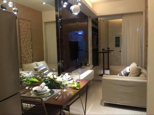 2BR Loft Unit in Vine Residences Condominium by Smdc in Quirino Highway ...