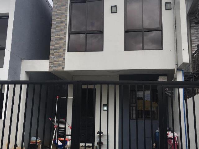 For sale 3 Bedrooms Pre-selling House and Lot in Quezon City North ...