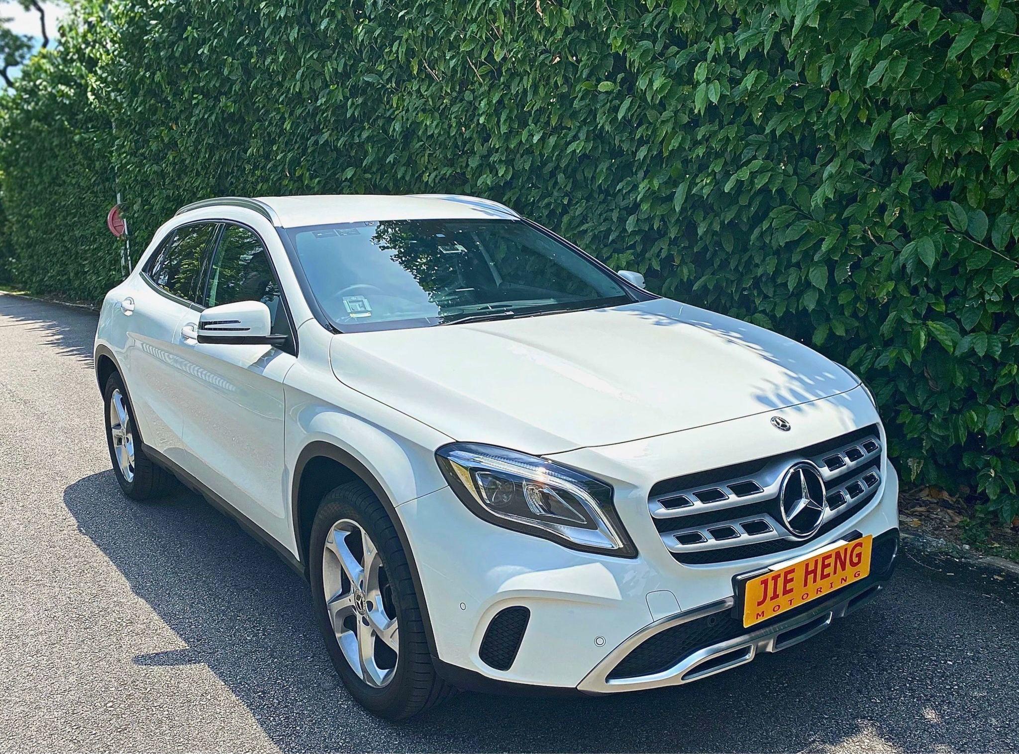 MERCEDES BENZ GLA180 URBAN (R18 LED), Cars, Used Cars on Carousell