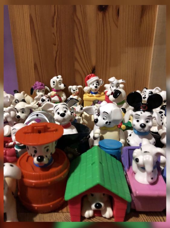 101 pieces 101 Dalmatians full set 101 pieces figurines, Hobbies & Toys ...