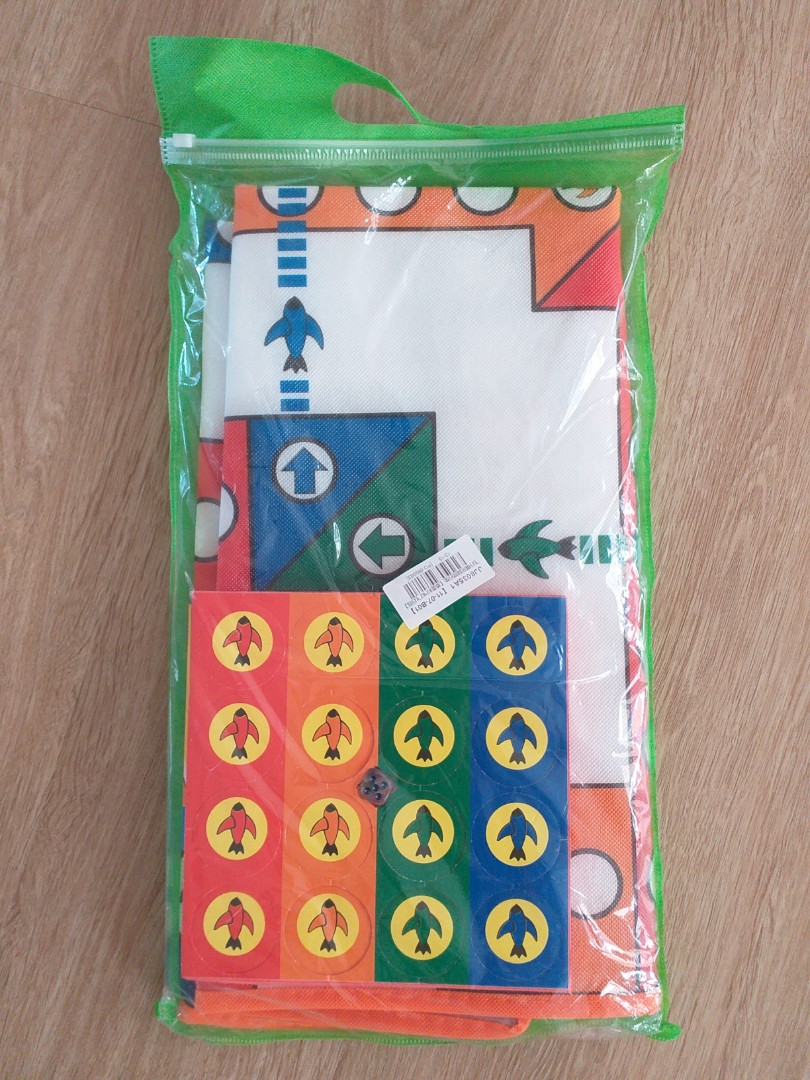 Brand New Giant Flying Airplane Chess Set, Hobbies & Toys, Toys & Games ...