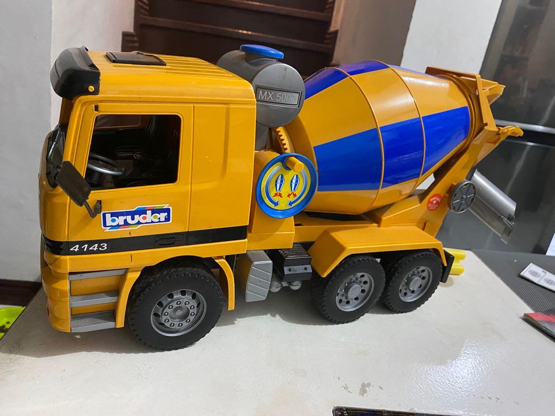 Bruder Cement Mixer Truck, Hobbies & Toys, Toys & Games on Carousell