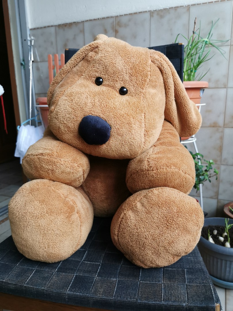Huge huggable plush doggy, Hobbies & Toys, Toys & Games on Carousell