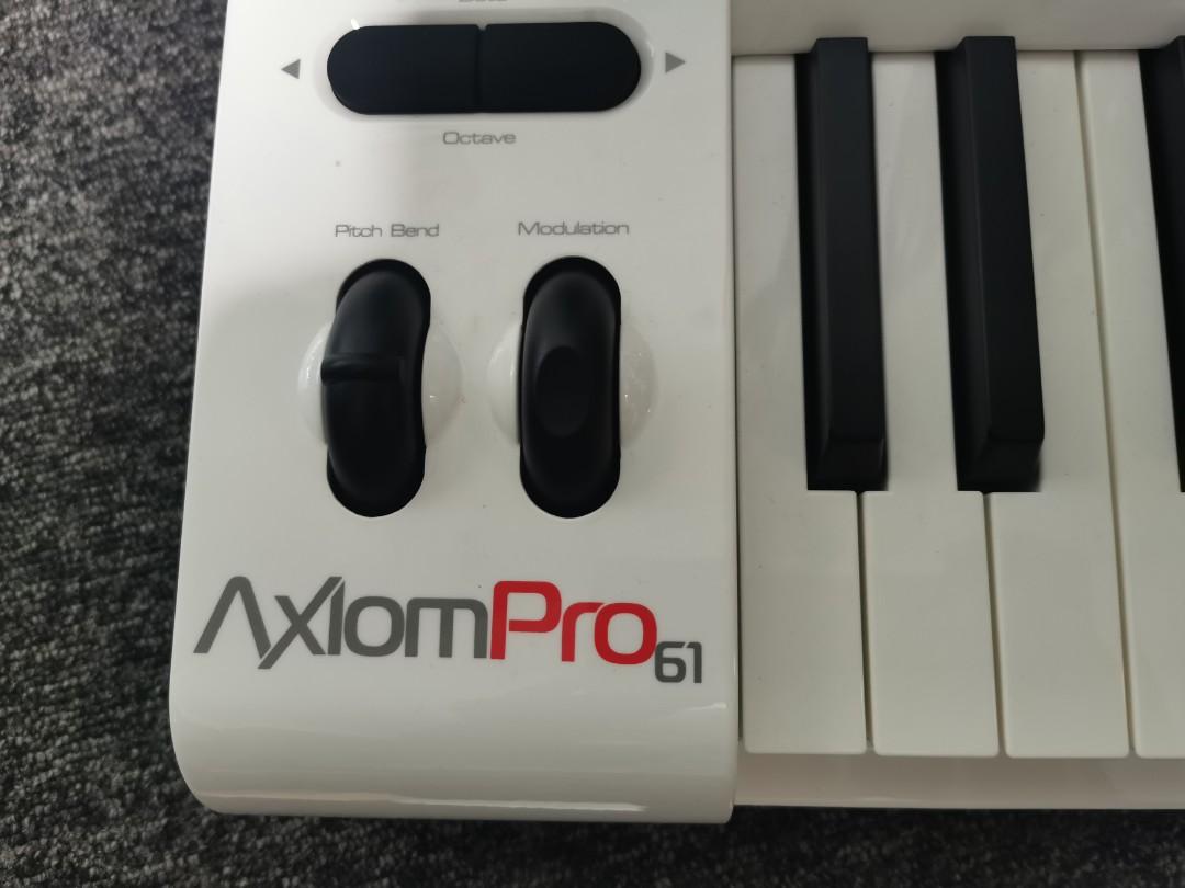 M-audio axiom pro61 keyboard controller digital piano, Hobbies & Toys ...