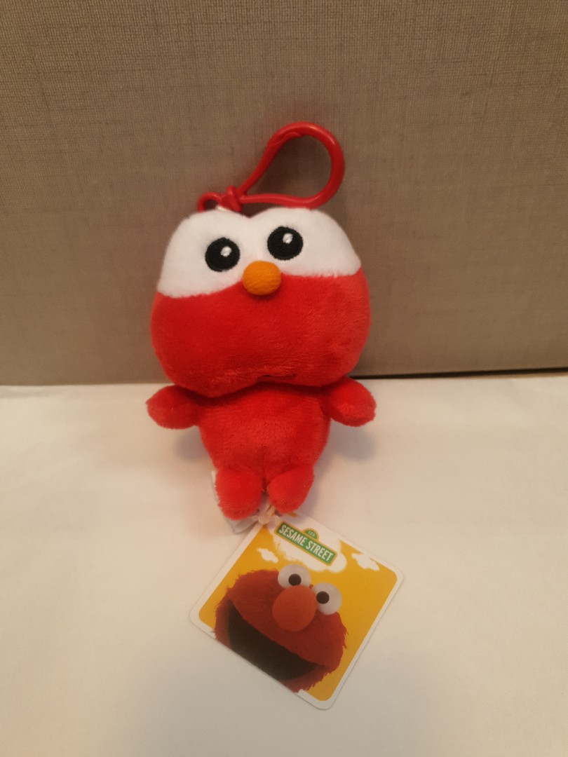 Sesame Street Elmo keychain, Hobbies & Toys, Toys & Games on Carousell